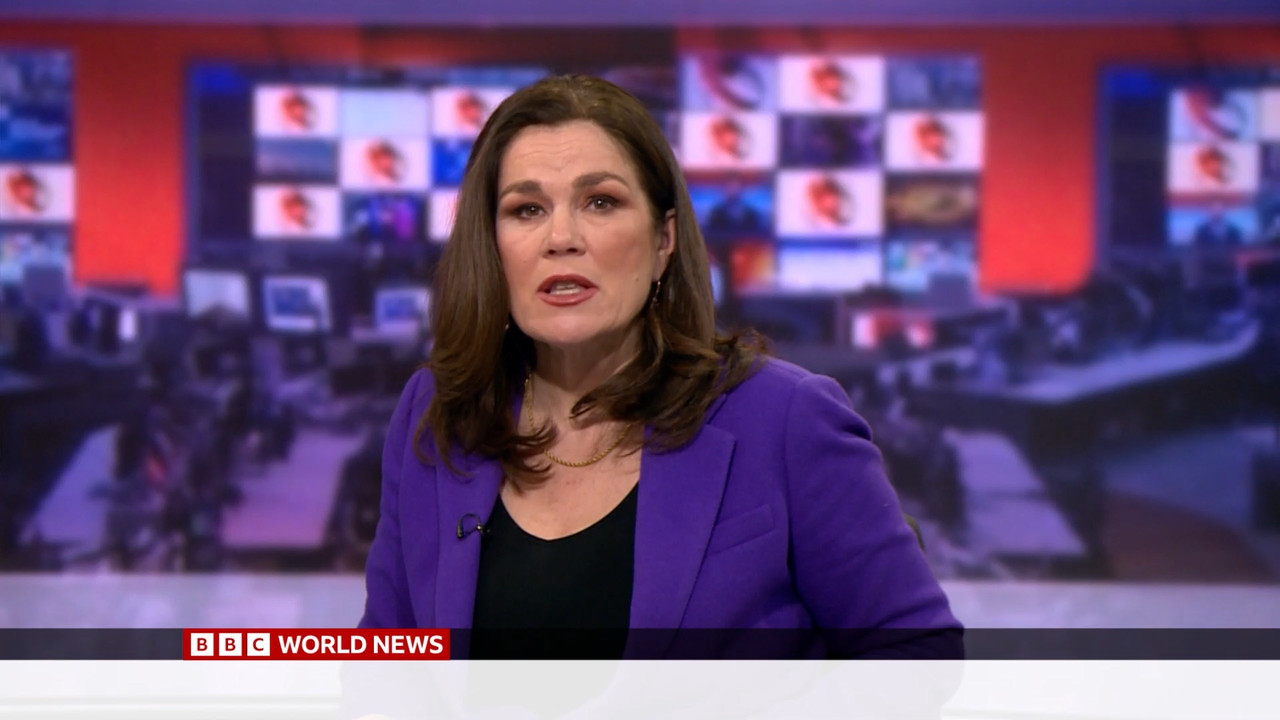 01 14 06 00 00 BBC World News News Reporting on the day's inter ts ...