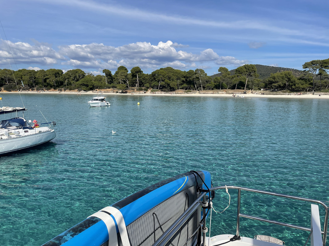 9 D6 Fc969 E052 4716 9 B8 E 677 Faa7 D08 F8 — Postimages