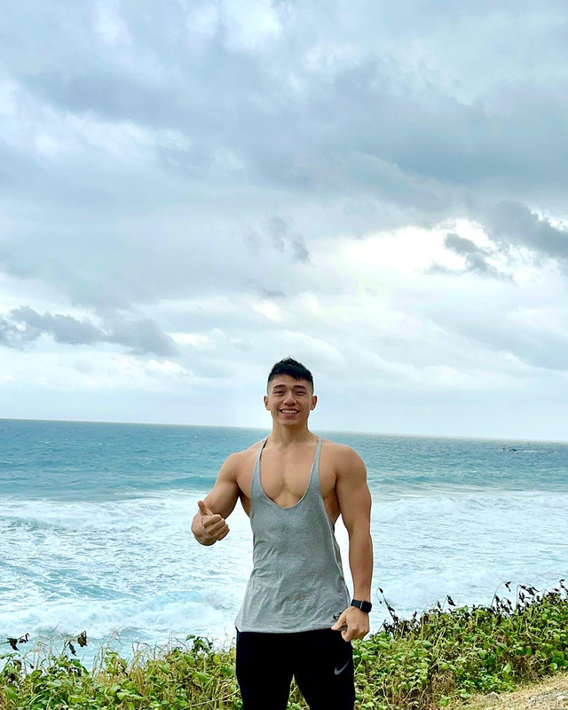 Photo by TRo Y Bro 特洛伊 🔵 on December 22, 2022 (1) — Postimages