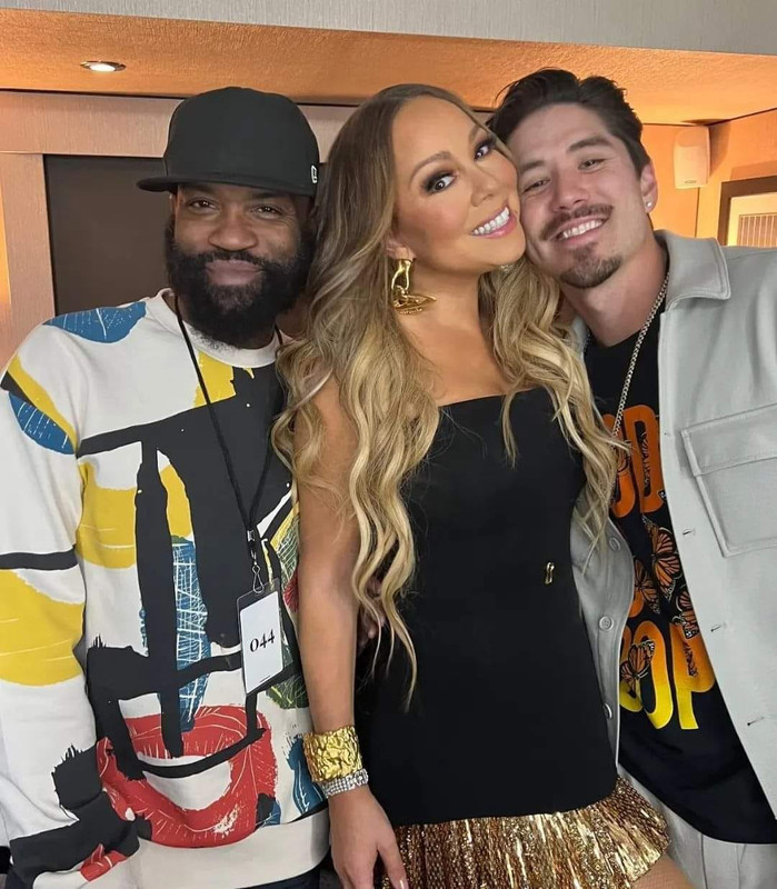 backstage 01 — Postimages