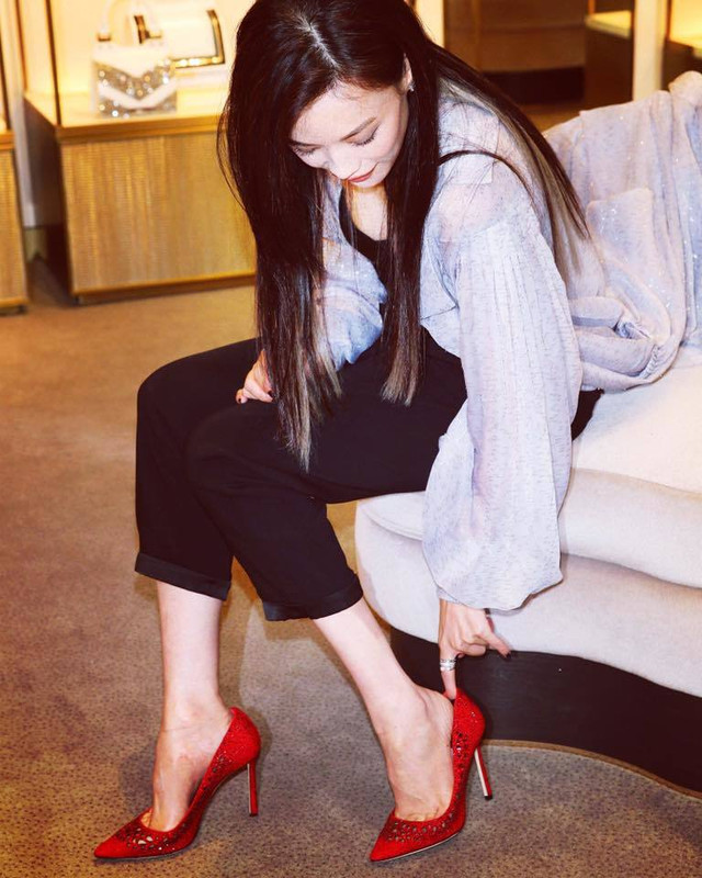 qi shu feet photos 089 — Postimages