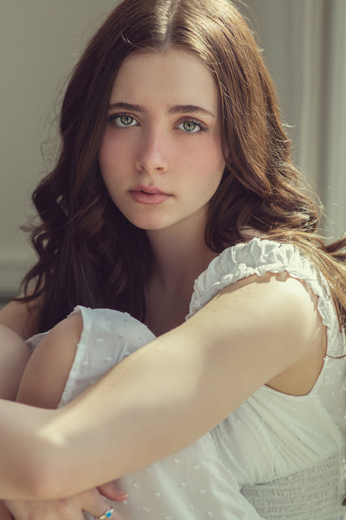 6885FA18 — Postimages