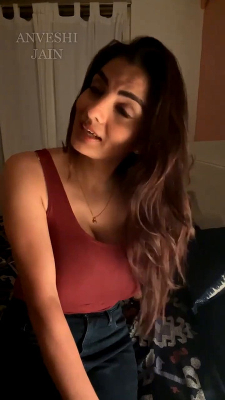 Anveshi Jain live mp4 0024 — Postimages