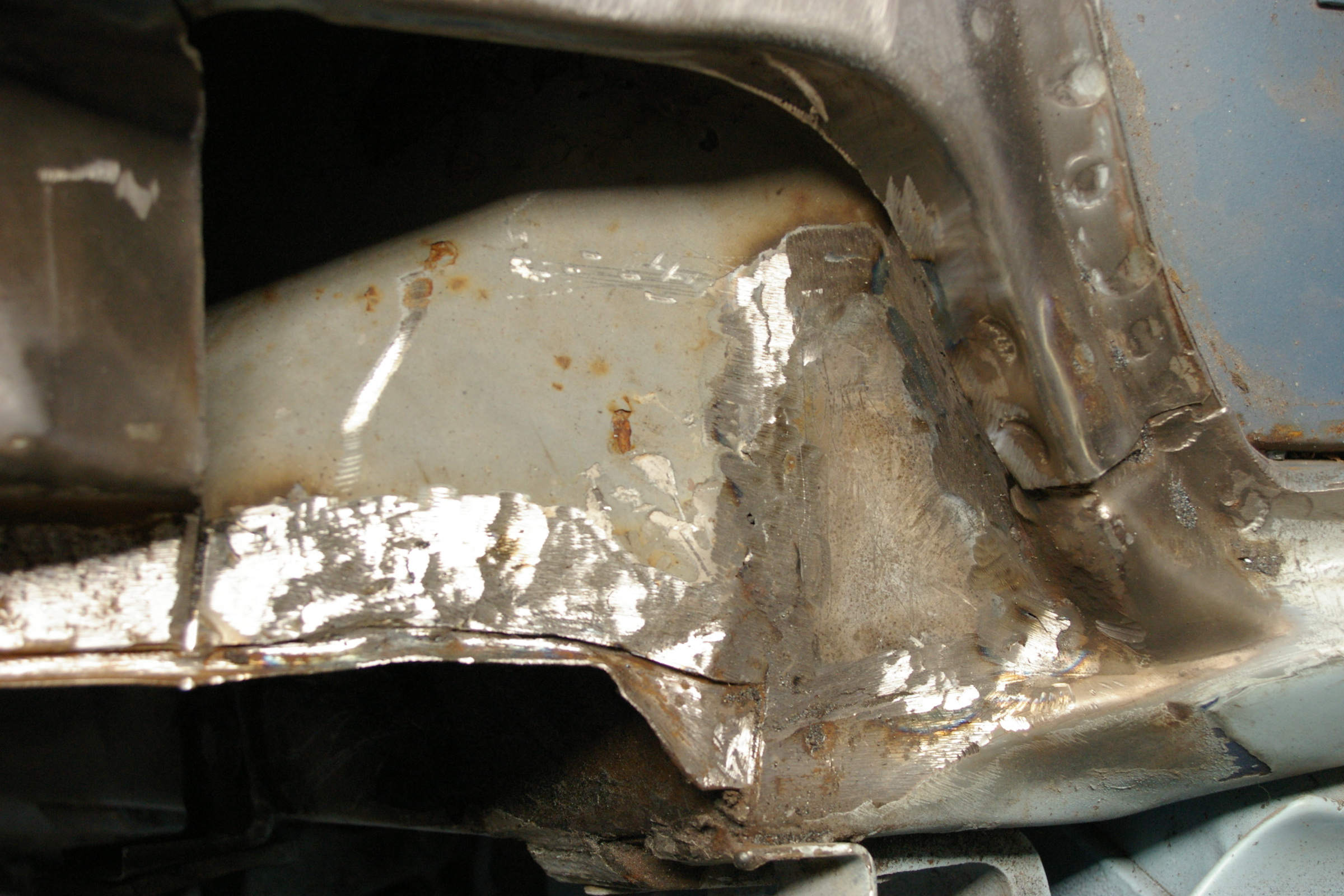 mustang build paint2 007 — Postimages