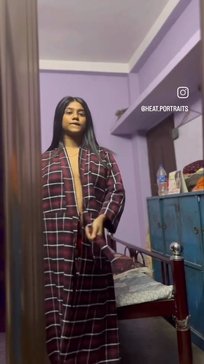 hot girl in red panty and tshirt mp4 snapshot 00 01 217 — Postimages