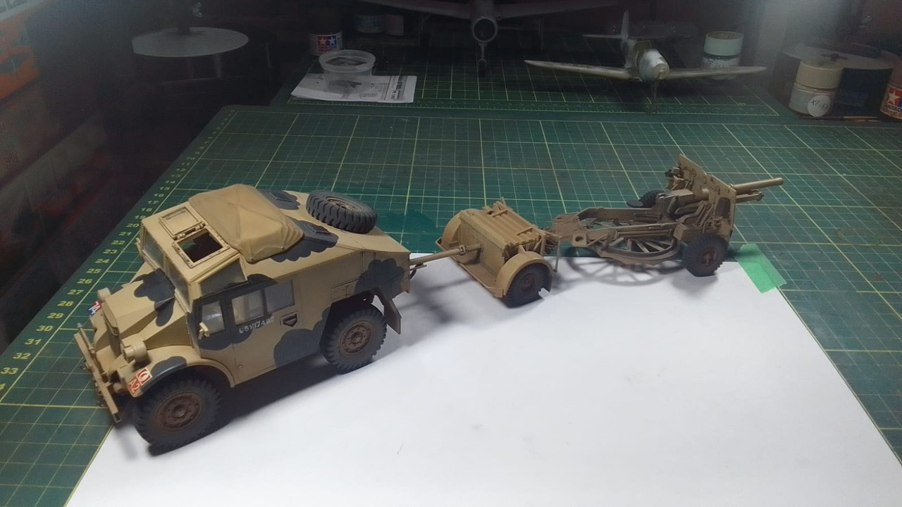 British Army Quad Gun Tractor with Limber and 25pdr Field Gun,North ...