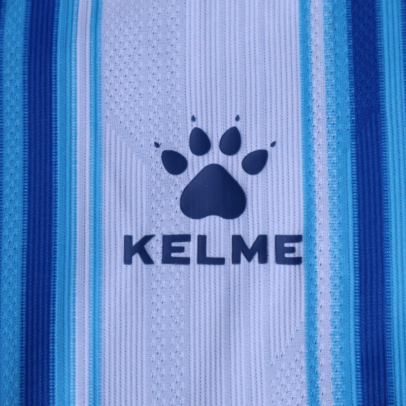 TopBinz Football Shirts Authentic Vintage & Classic Kits from Around ...