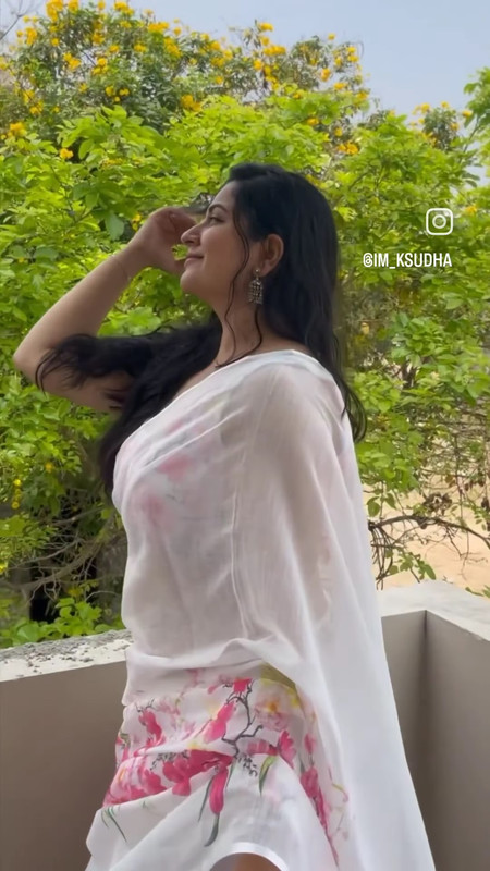 ksudha hot in white saree mp4 snapshot 00 08 380 — Postimages