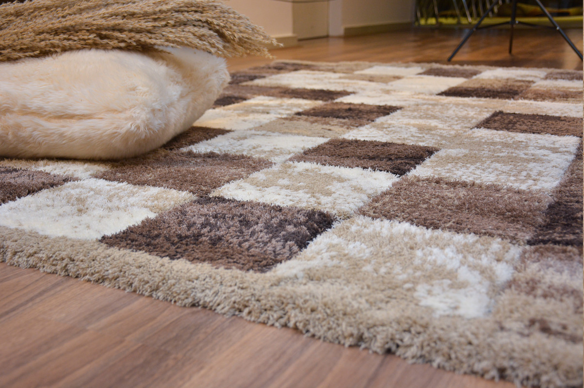 10 (1) — Postimages