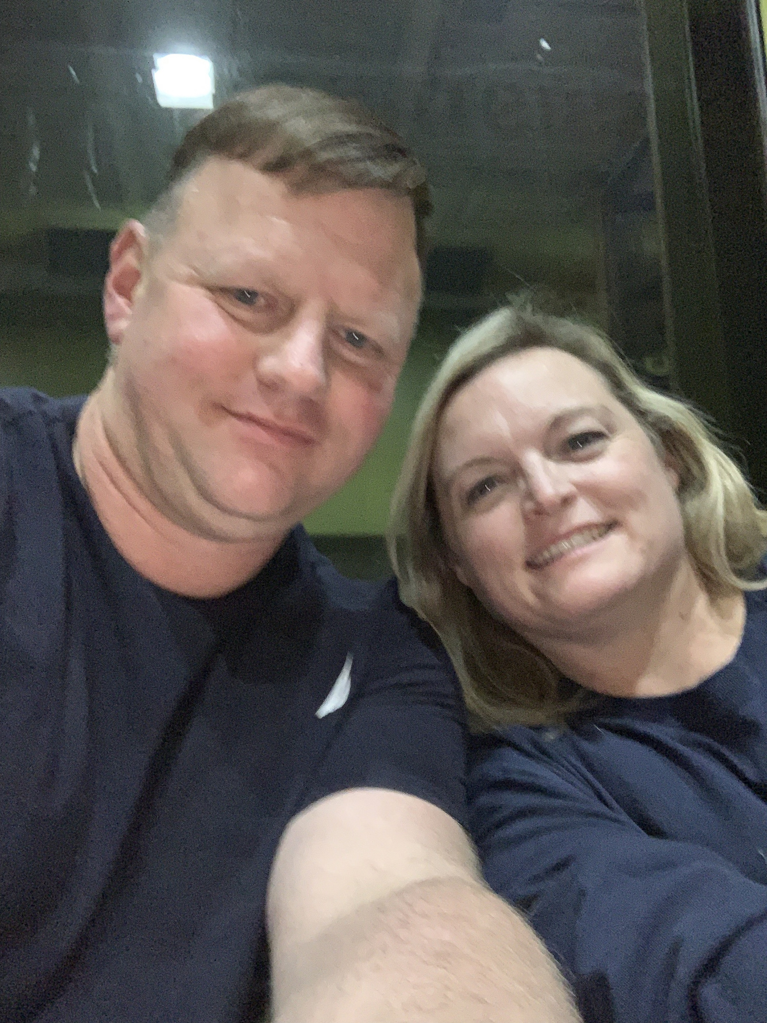 01 Bi couple — Postimages