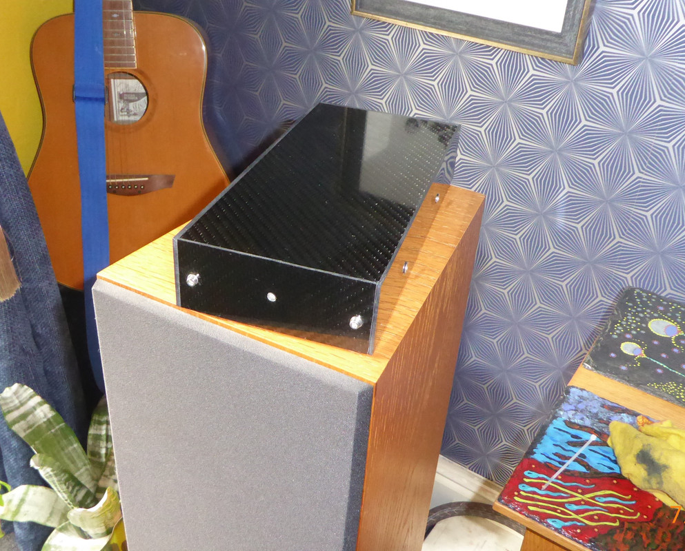 Valhalla box 2 — Postimages