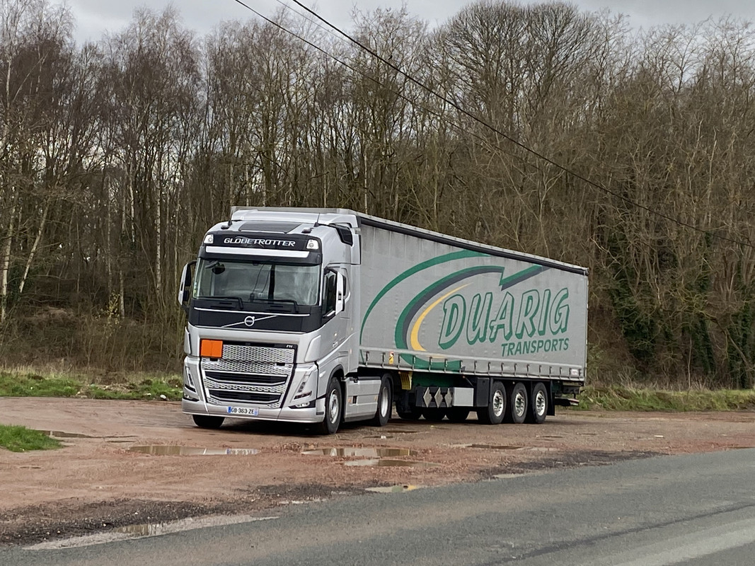 2 C532 E0 E CAED 458 F 92 F7 DB17723277 C5 — Postimages