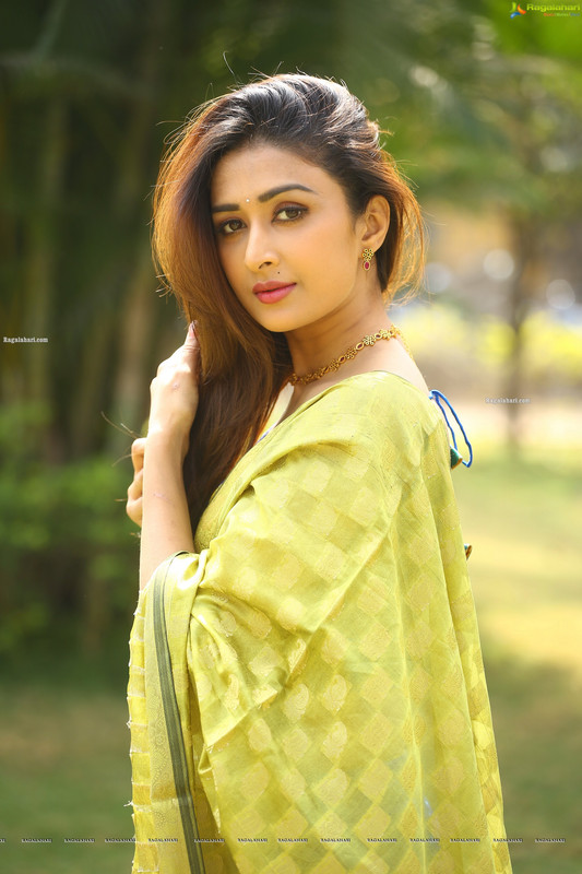 farnaz shetty induvadana success meet48 — Postimages