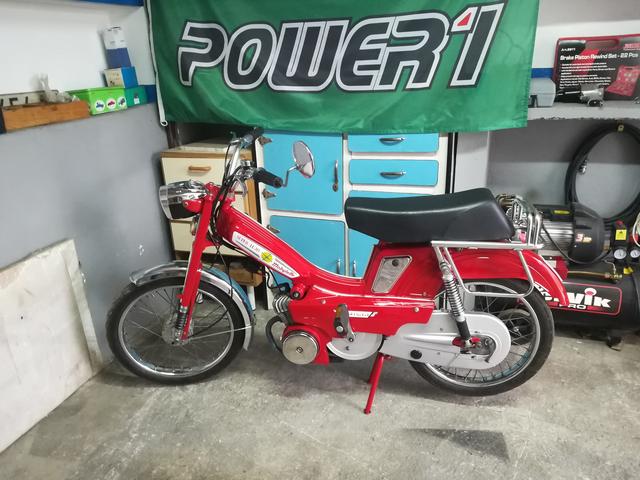 Restauración mobylette trial ciudad
