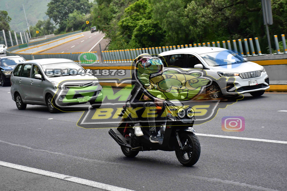 CH2 2065 — Postimages