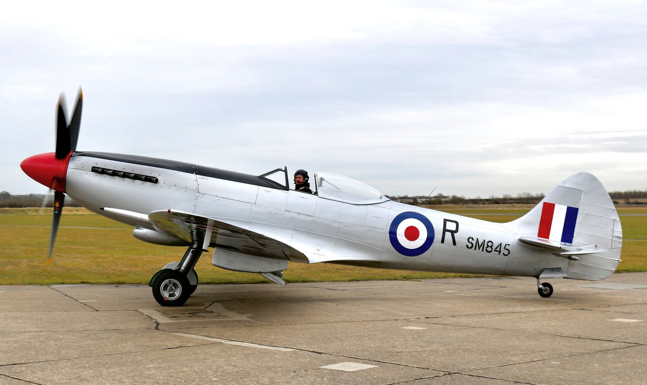 Spitfire XVIII (Low Back) SM845
