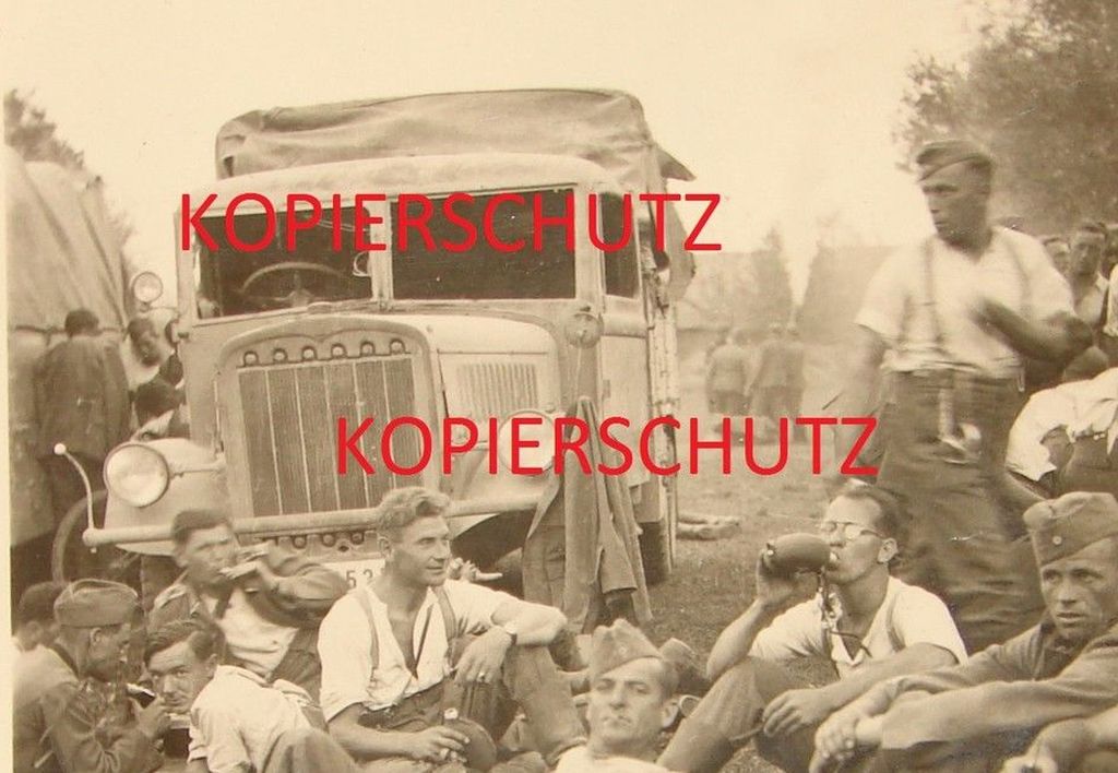 LKW Praga RV — Postimages