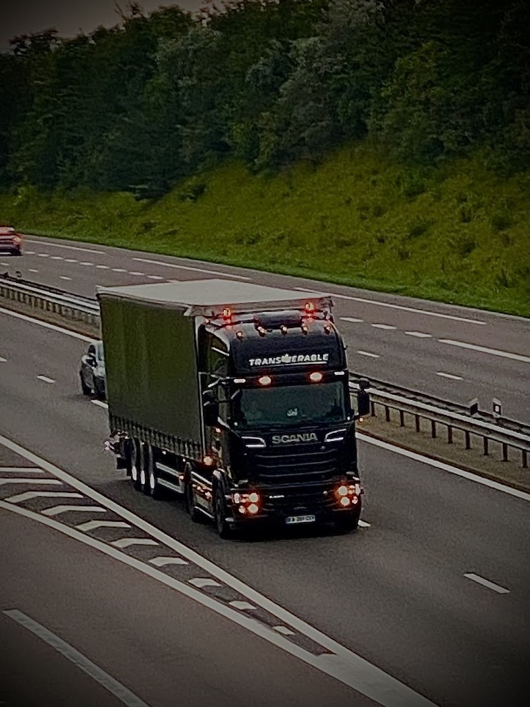 IMG 1996 — Postimages