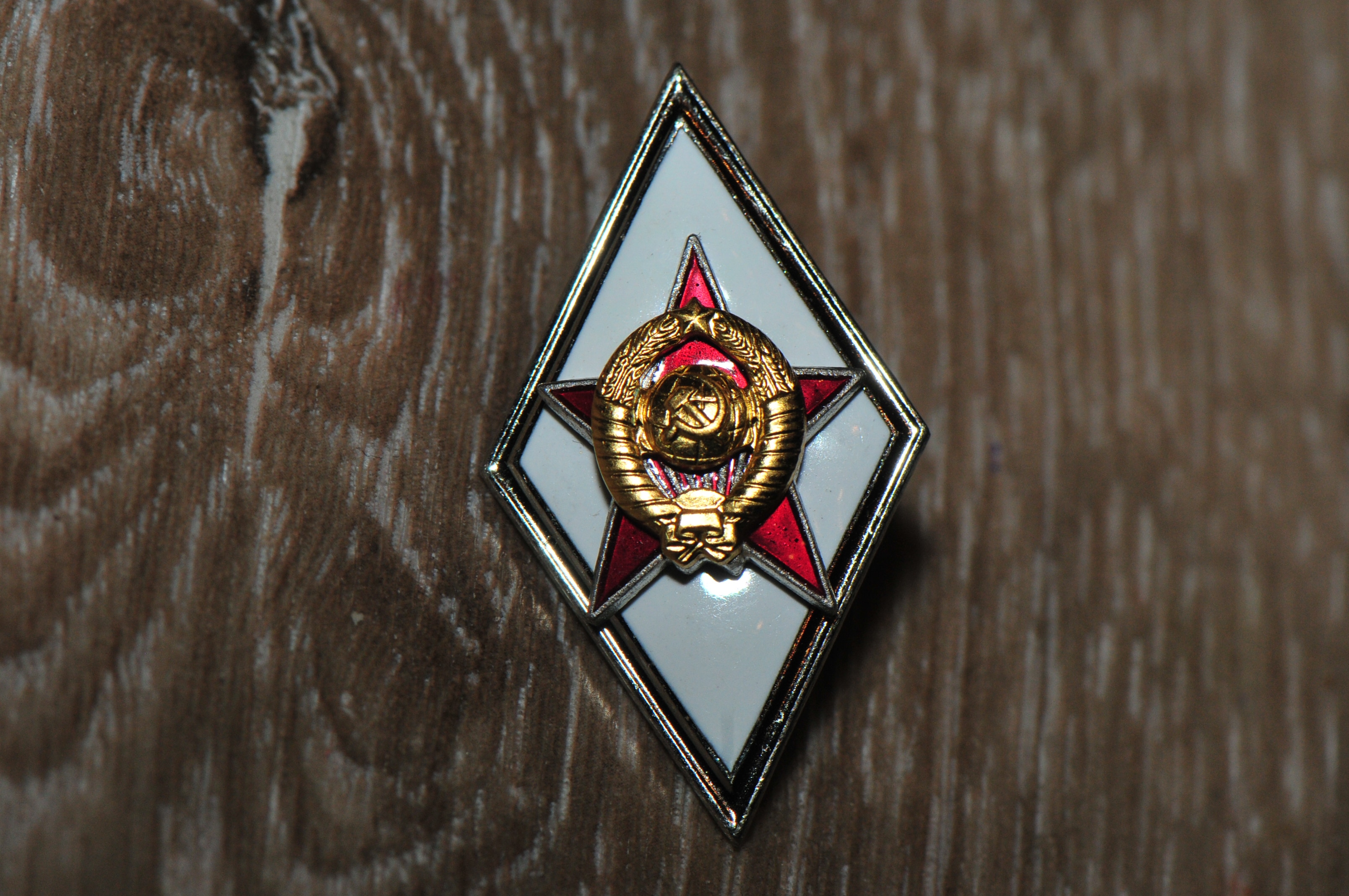 NIK 8111 — Postimages