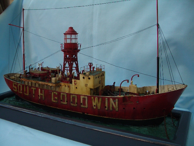 Revell 1/144 South Goodwin Lightship (05202) - - The Airfix Tribute Forum