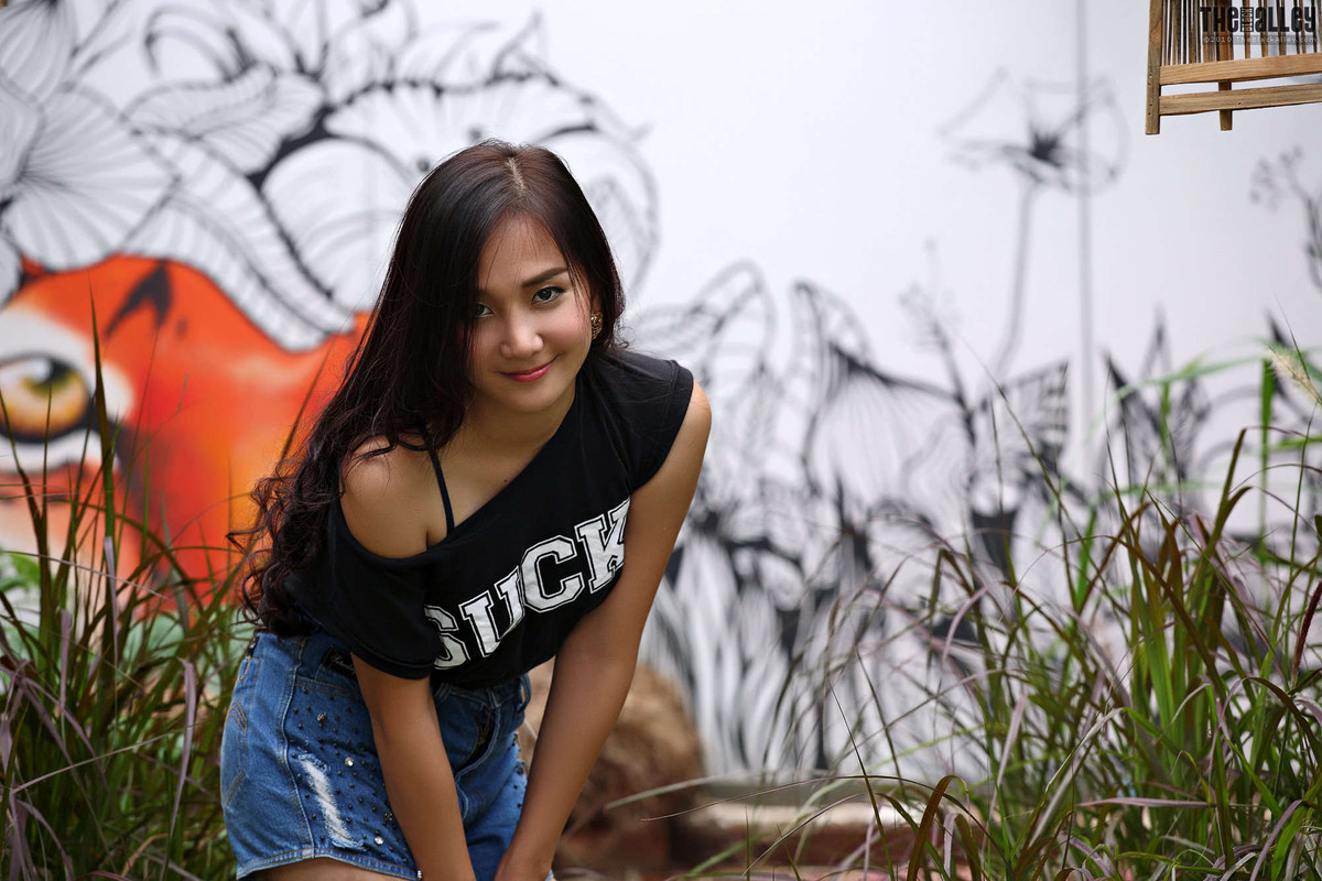 lolita cheng 96 0042 — Postimages