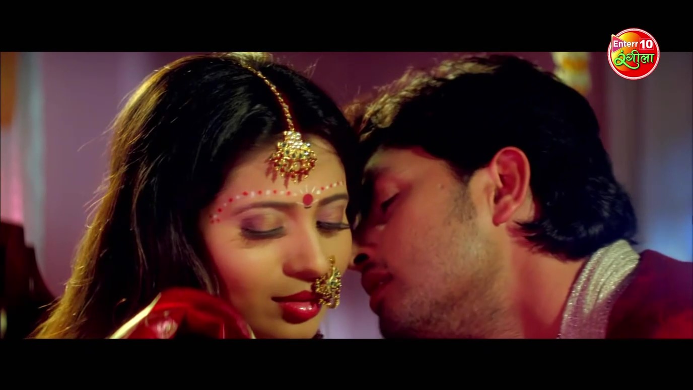 Deepali Sayyad Naaz Moment6 — Postimages