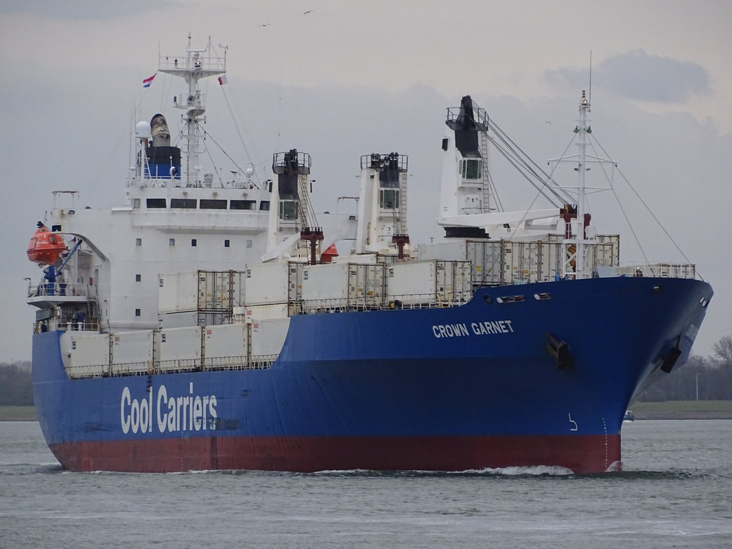 Crown Garnet, 26 2 2025, nr 1 — Postimages