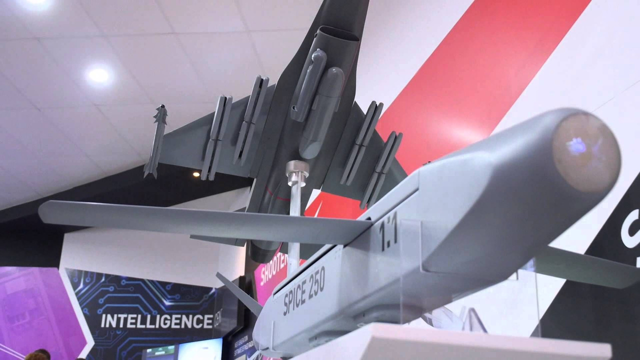 RAZONYFUERZA - BOMBAS SPICE EN LA FACH - Fuerza Aérea de Chile