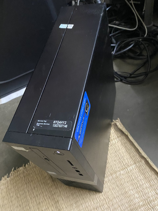 67501443 63 A0 47 F7 959 D 56 C0 AD7 B1 C56 — Postimages