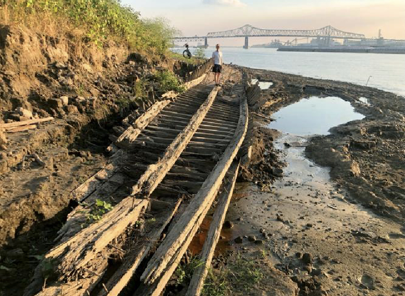 Mississippi River Recedes And Exposed A 107 Year Old Shipwreck In Baton