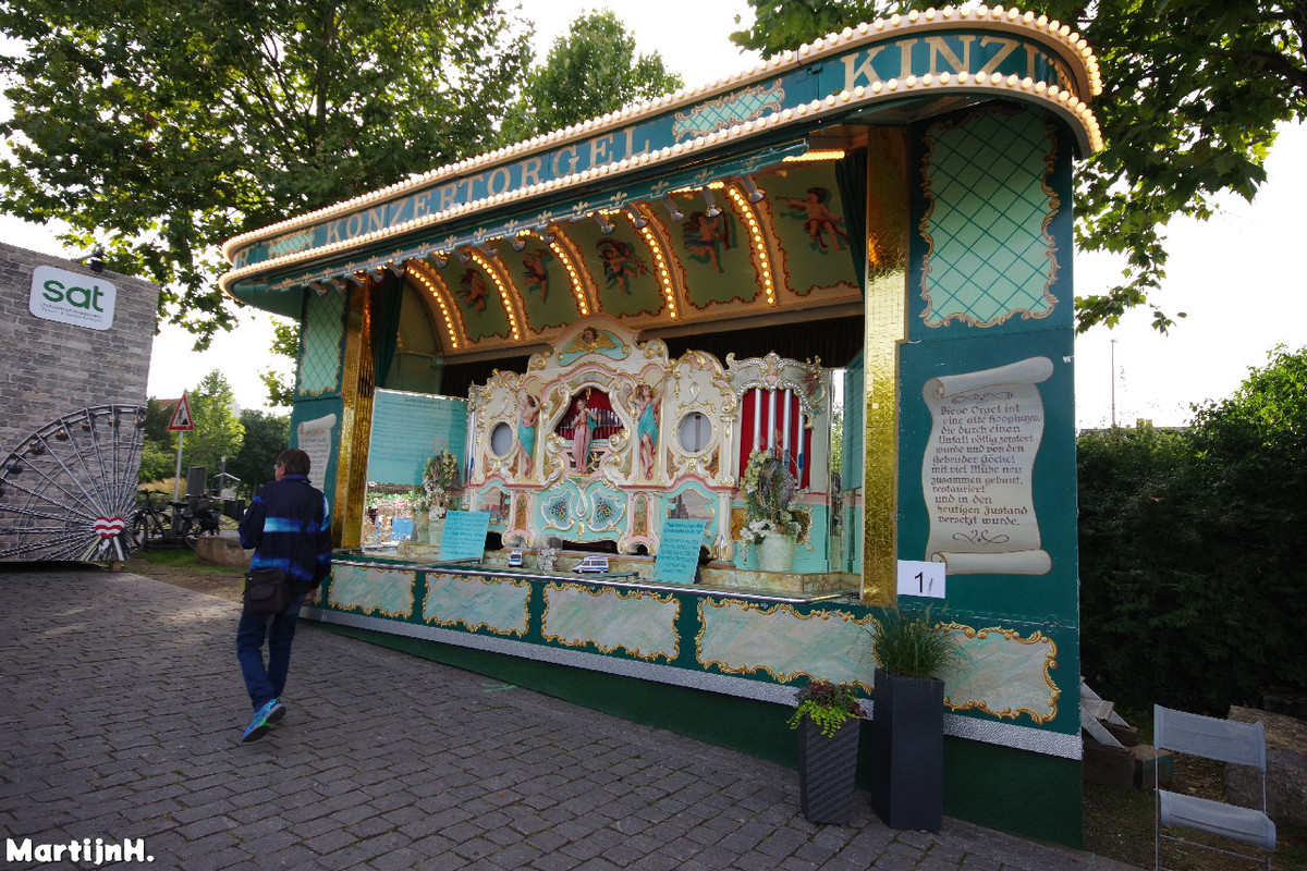 Worms 23 66 — Postimages