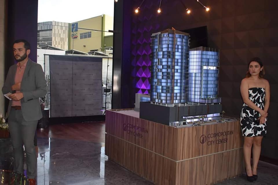 PROYECTO | Cosmopolitan City Center | 20p | 70m~ | 14p | 45m~ | E/C ...
