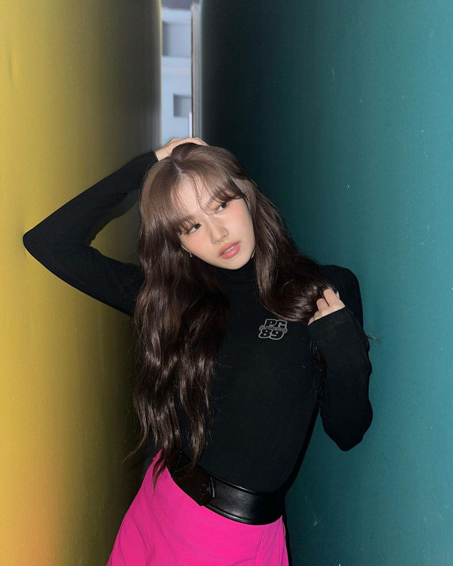 2023 07 18 m by sana post 1 — Postimages