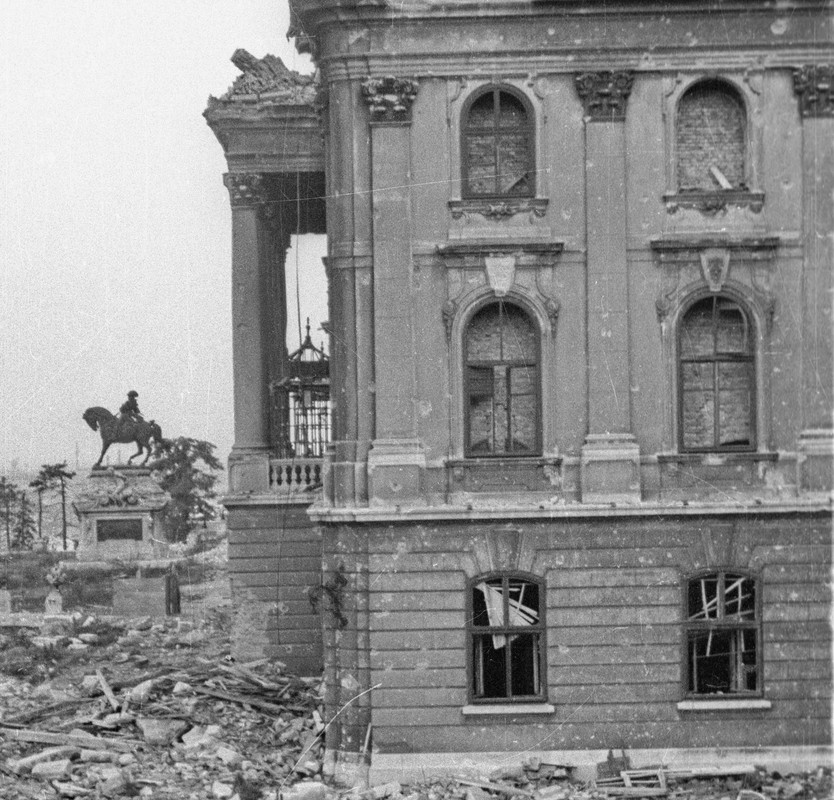 fortepan 5815 — Postimages