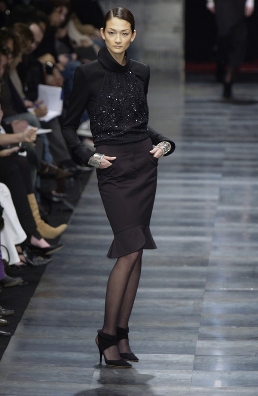 Karl Lagerfeld Fall 2003 YLzlge Q9 Wpfx — Postimages