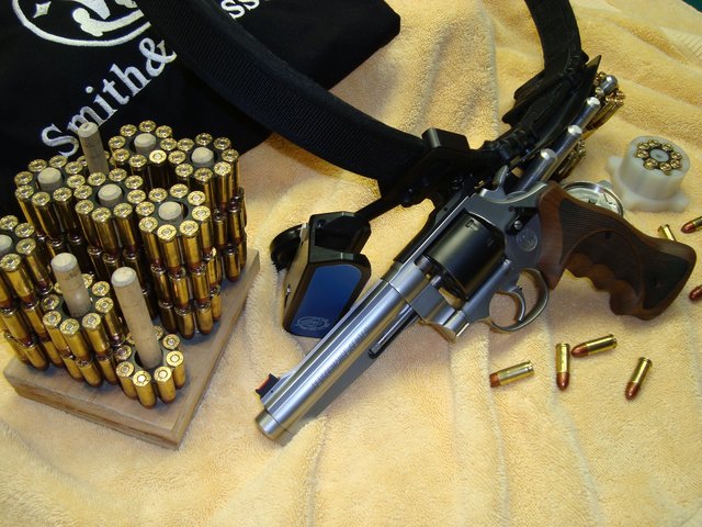 A S&W revolver in 38 Super caliber? Who ever heard of such a thing ...