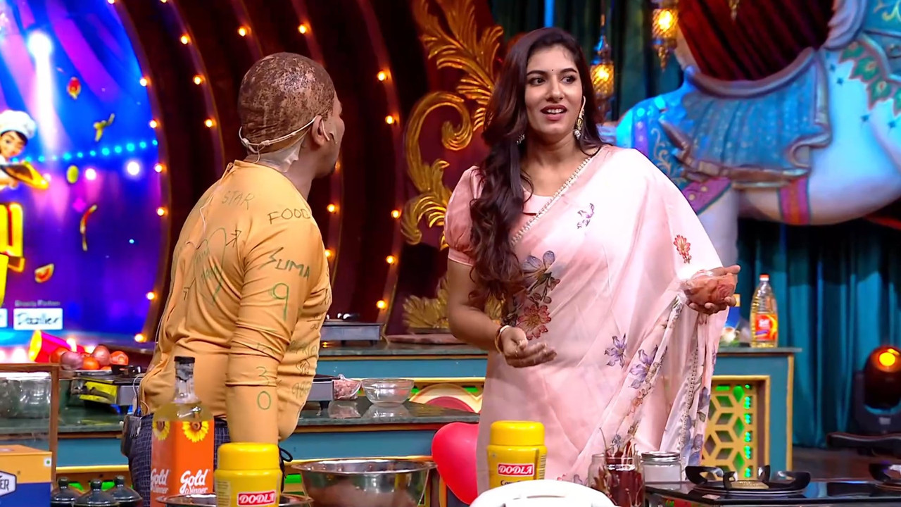 Vishnupriya Sexy Open Big Navel Hole Show in cookery show mp4 snapshot ...