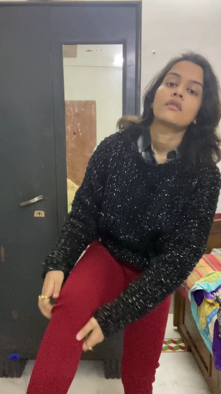 Hot Desi in Grey underwear and Violet bra mp4 snapshot 01 45 500 — Postimages