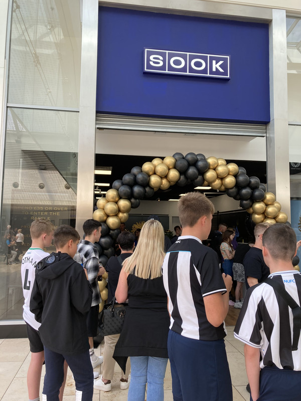 8285453 C 51 F6 4 Fad Be9 B Da3 B8 Da05 F33 — Postimages