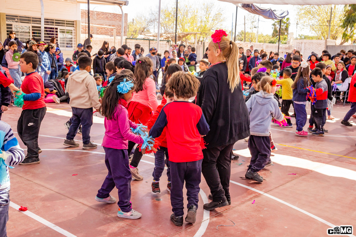 IMG 6433 Web — Postimages