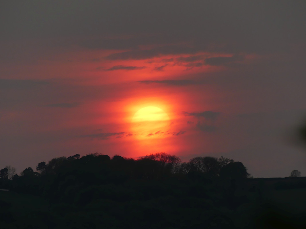 JUBILEE SUNSET 6 120524 — Postimages