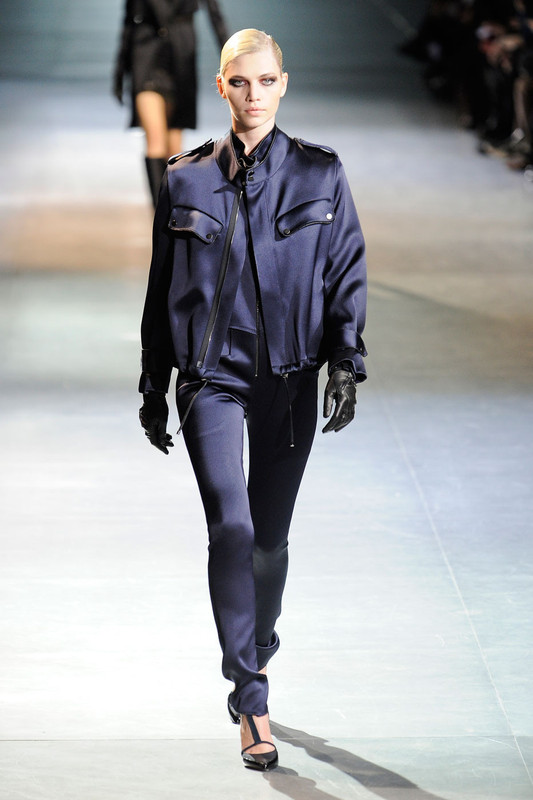 Anthony Vaccarello Fall 2012 s8 JCLOCcs 2x — Postimages
