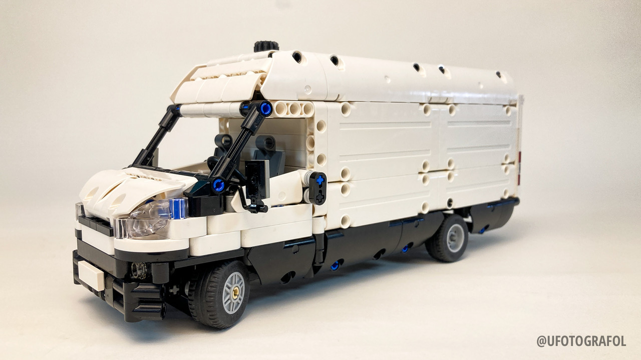 LEGO MOC IVECO Daily - Van by ufotografol | Rebrickable - Build with LEGO