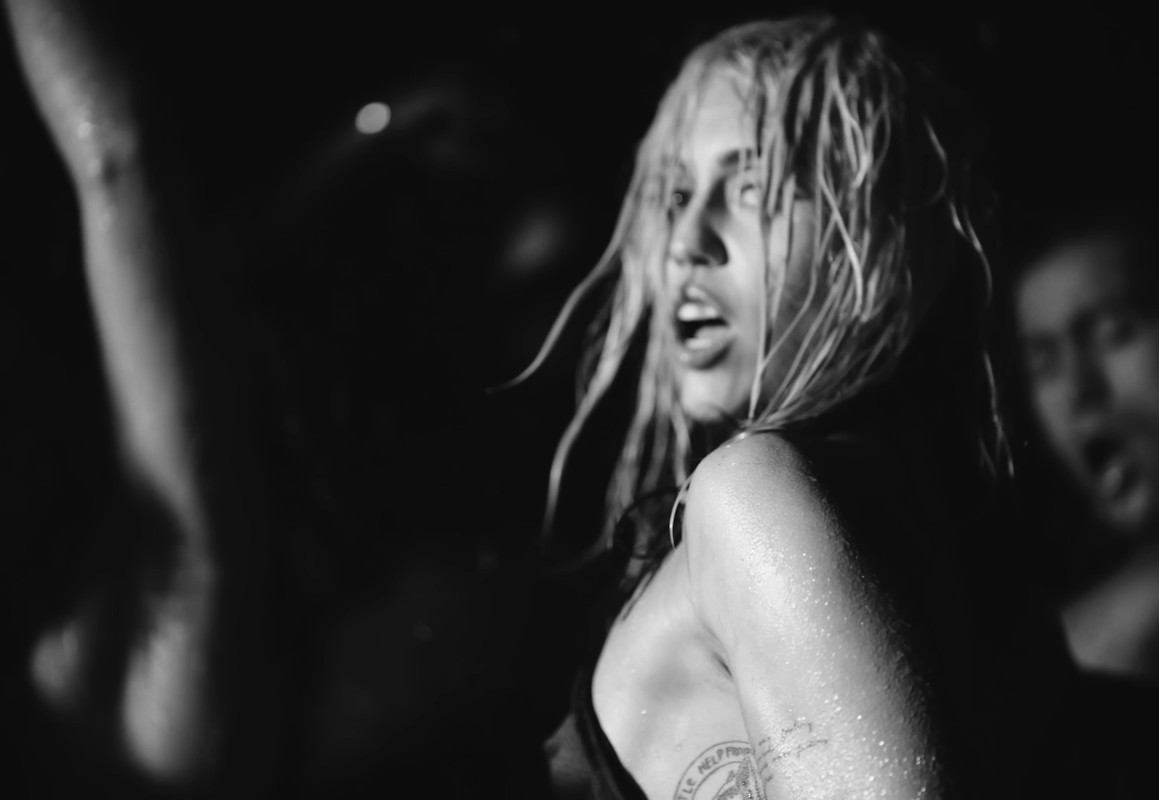 MC R (9) — Postimages