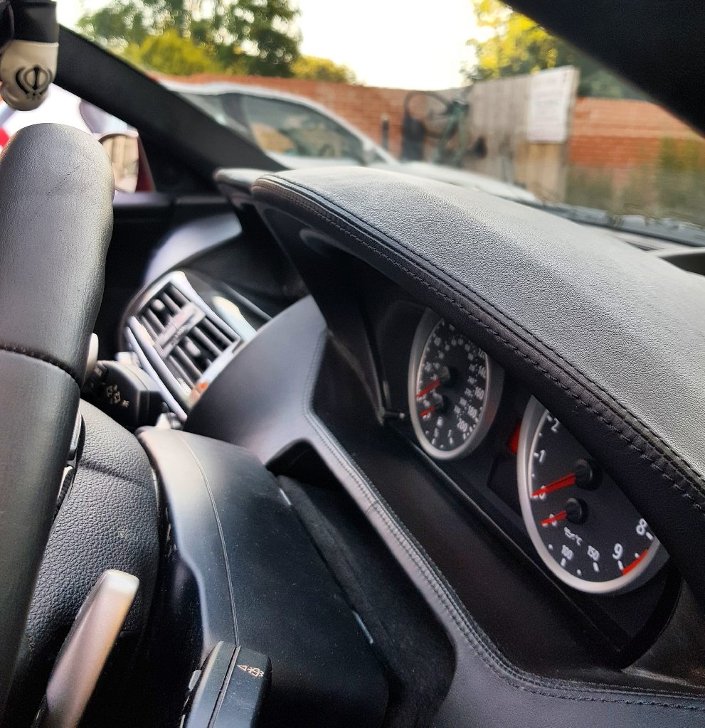 Leather dash — Postimages