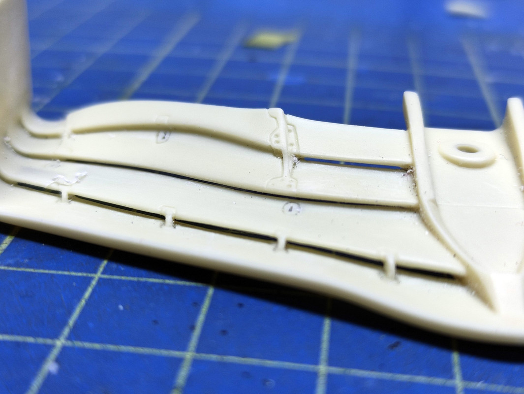 F175 033 — Postimages