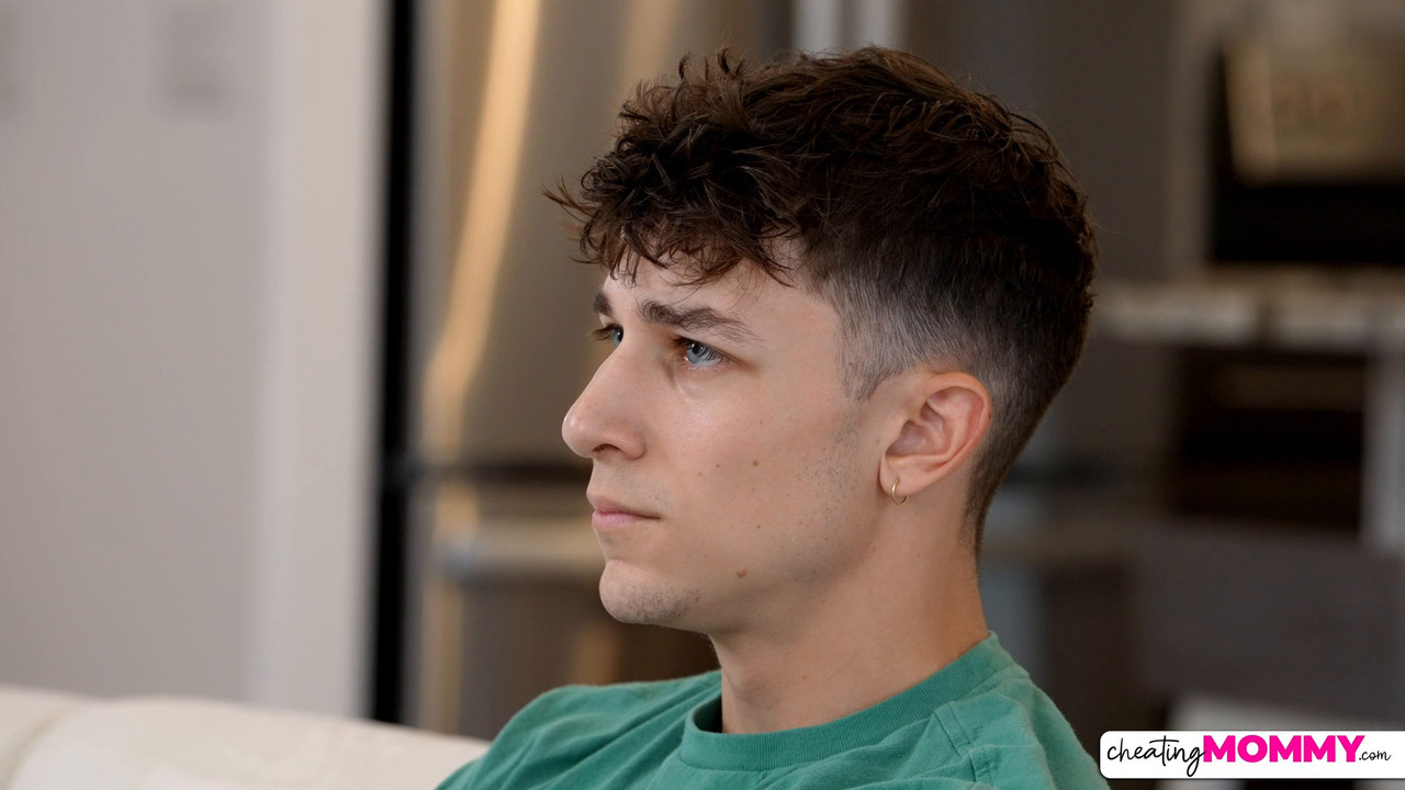 Addison James Stepmoms Alone Time CHEATINGMOMMY mp4 0003 — Postimages