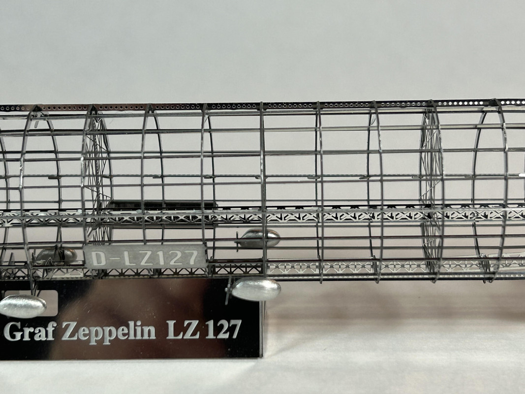 Finished Photos of 1/1000 Scale Metal Skeleton Graf Zeppelin (LZ127 ...