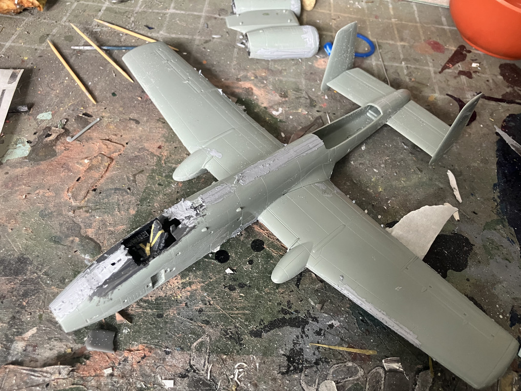 Academy A10 in Arctic camo - A-10 Thunderbolt II STGB - Britmodeller.com