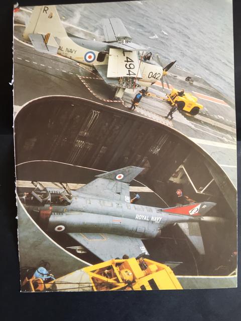 Fairy Gannet on elevator HMS Ark Royal-Victorious-Eagle - Aircraft Cold War - Britmodeller.com